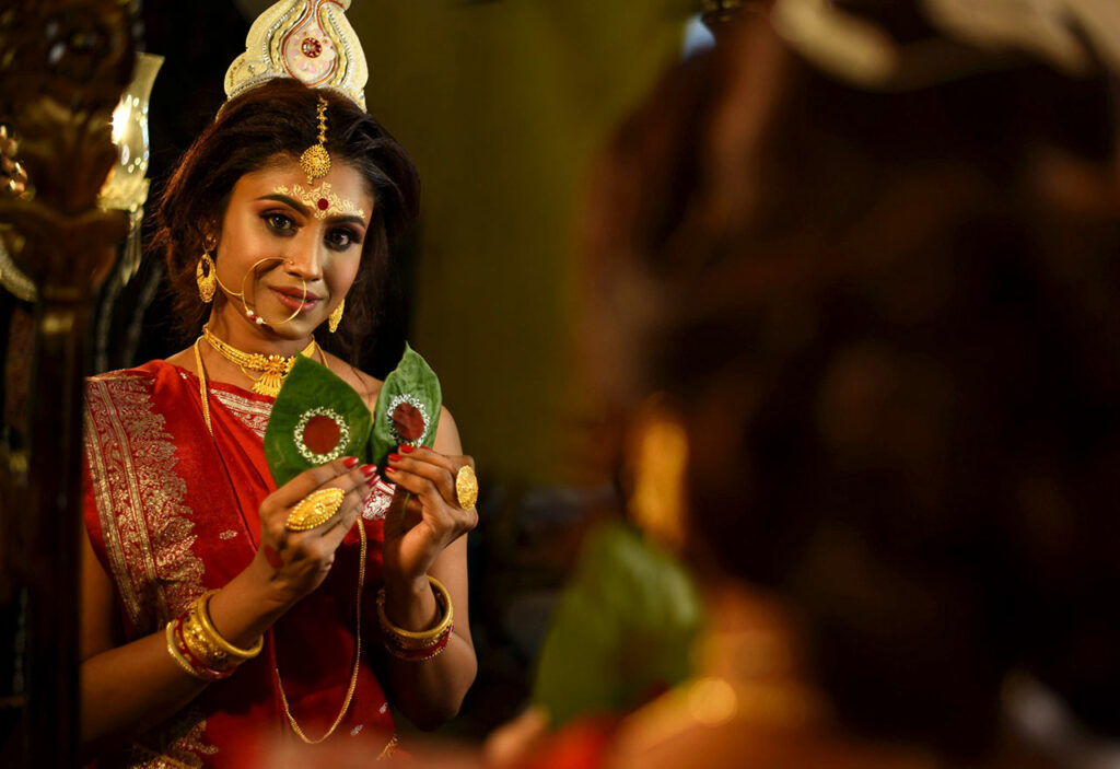 Traditional Bridal Fashion: The Nath