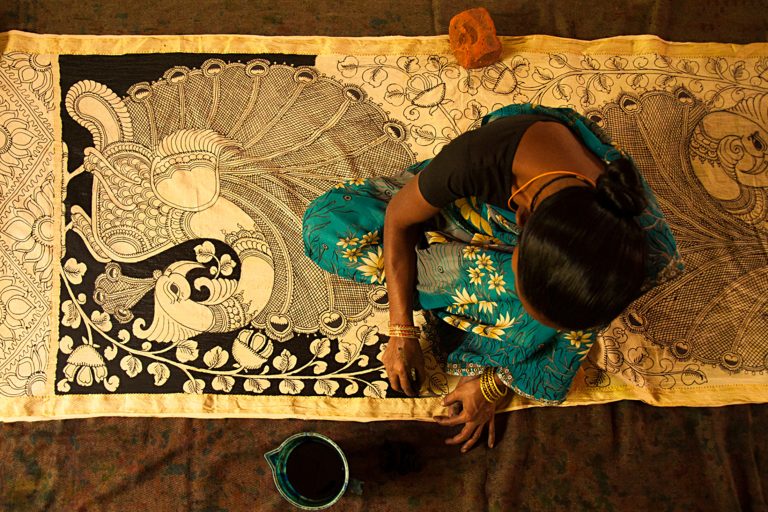 National Handloom Day - Importance of Handlooms & Weavers