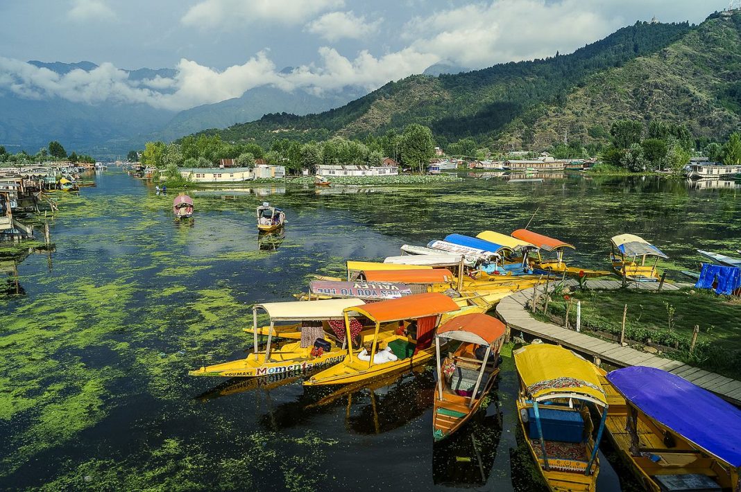 6 Exquisite Places To Visit in Srinagar & Cherish Forever