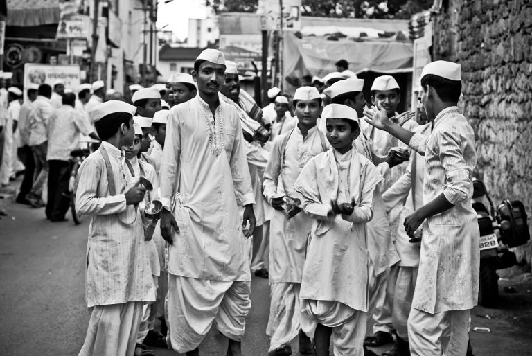 Maharashtra Culture: Exploring the Rich Tradition, Art, Music, Food and ...