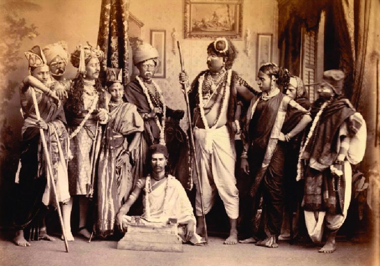 Maharashtra Culture: Exploring the Rich Tradition, Art, Music, Food and ...