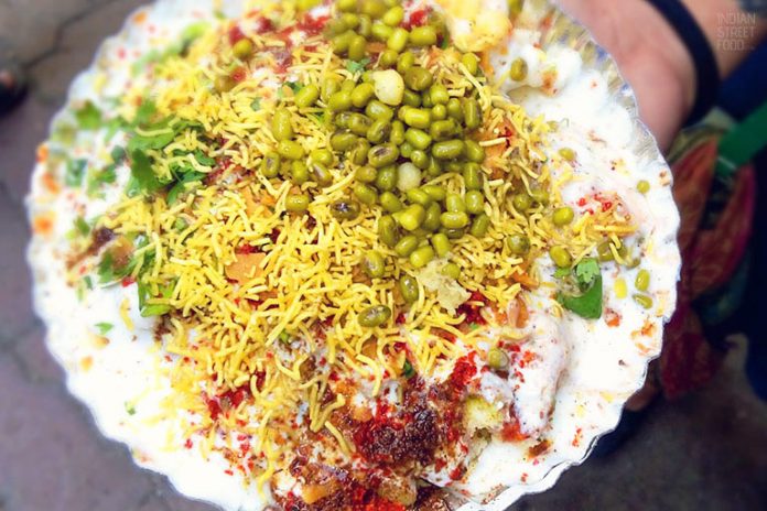 Khau Galli : The Biggest And The Best of Mumbai's Street Food Scene