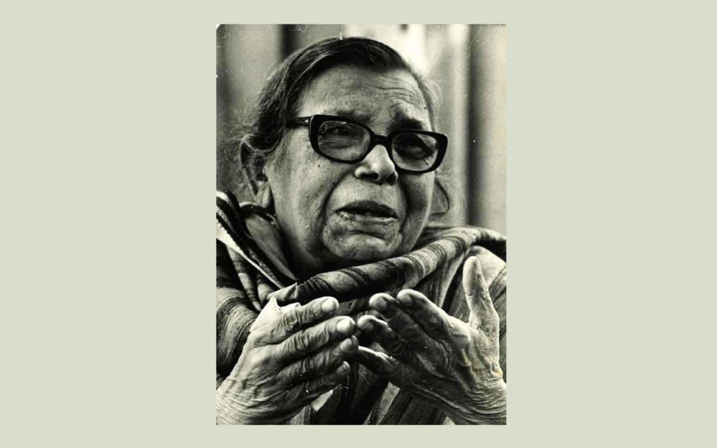 10 Great Indian Poets Who Still Warm Our Hearts With their Epic Poetry