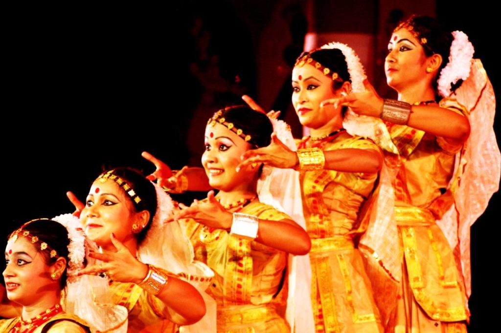 Folk Dances of Assam - Mesmerising Expressions of Assamese Culture