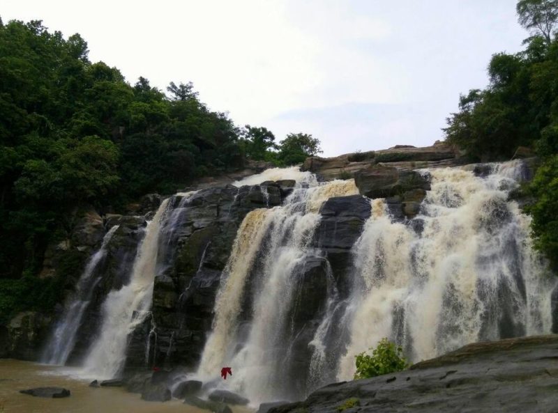 Top 10 Waterfalls in Karnataka that You Must Visit for a Breathtaking ...