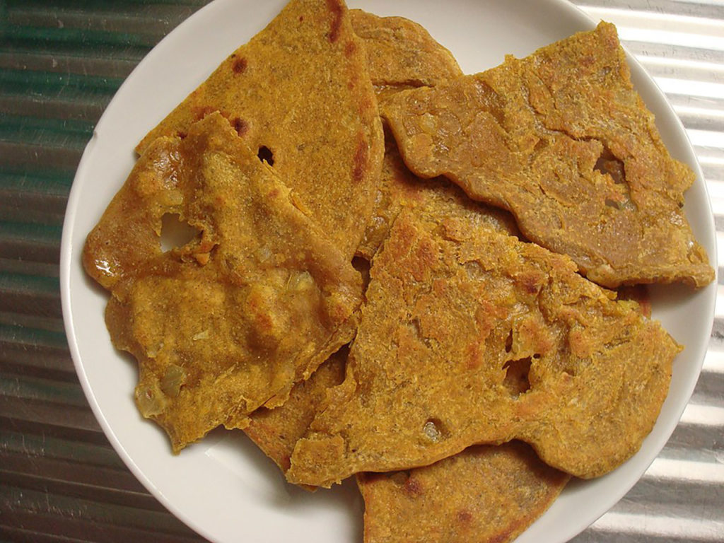 Irresistible Dishes from Maharashtrian Food that One Must Try! - Art ...