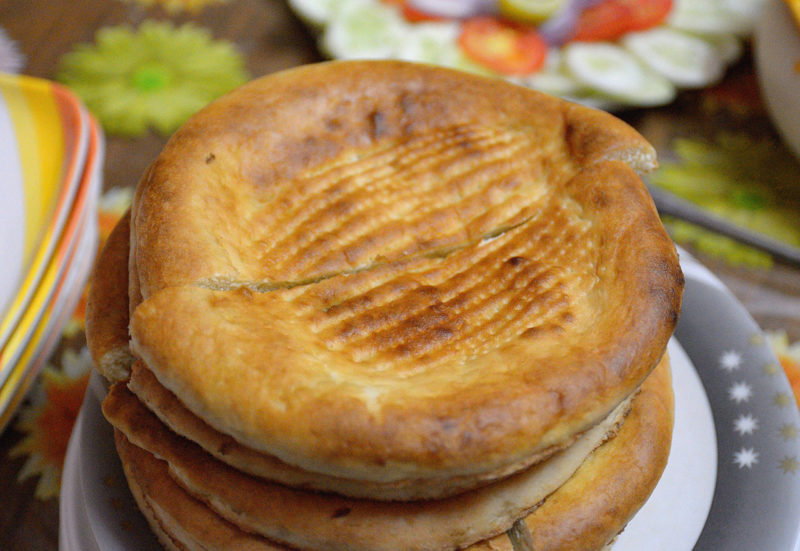 Traditional Kashmiri Food - Soulful Delicacies from Mesmerising Mountains