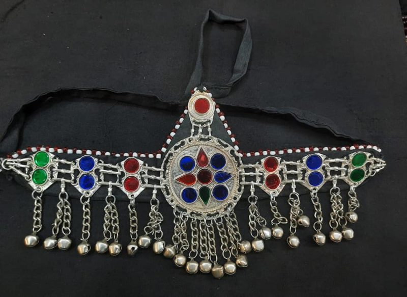 Traditional Dresses of Kashmir - Reflecting the Grandeur of Paradise on ...