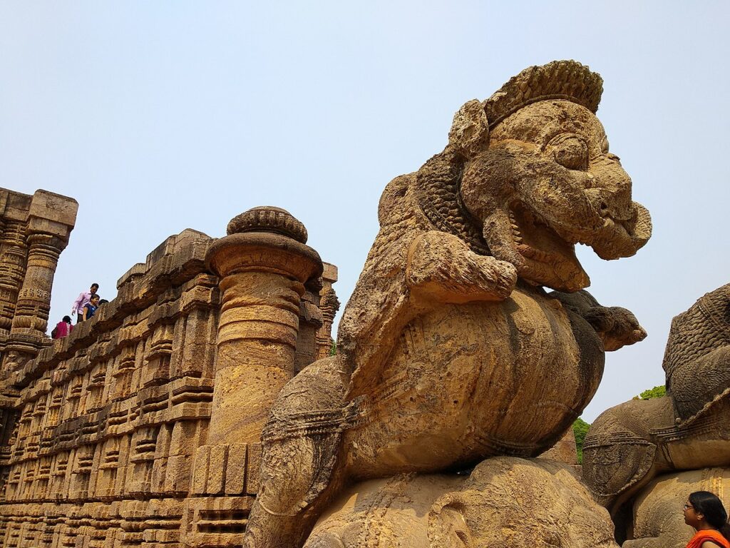 Exploring the Fabulous Folk Art Forms of Odisha