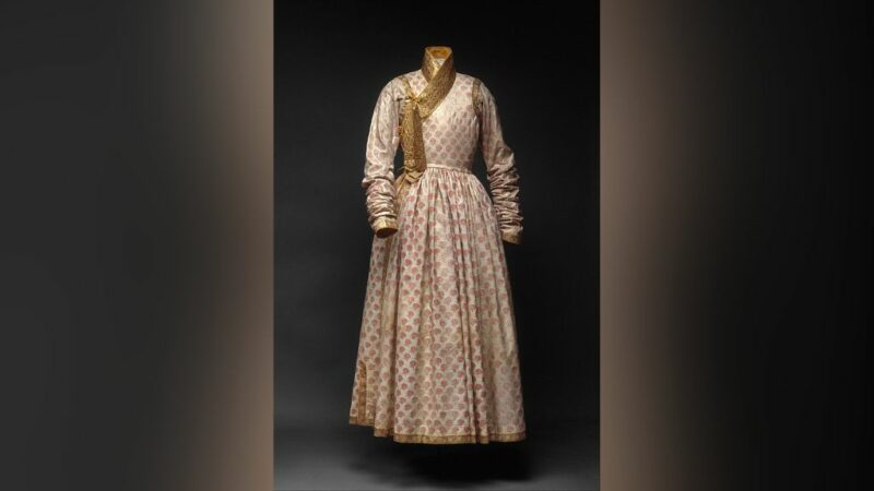 Traditional Dresses of Punjab, Celebrating the Colors of Vibrancy