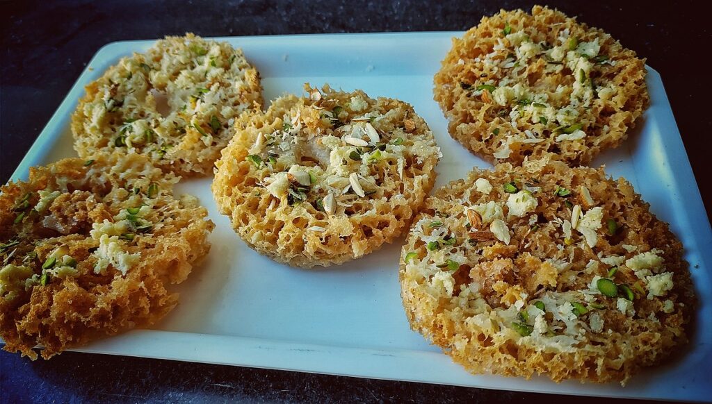 Exploring the Mouthwatering Monsoon Dishes of India