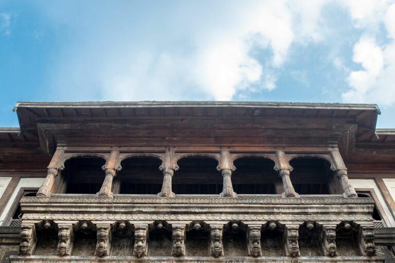 Wadas - Exploring the Traditional Houses of Maharashtra