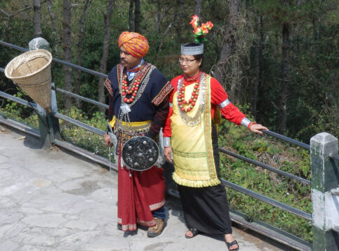 Traditional Dresses of Meghalaya, Tribal Attire at its Best