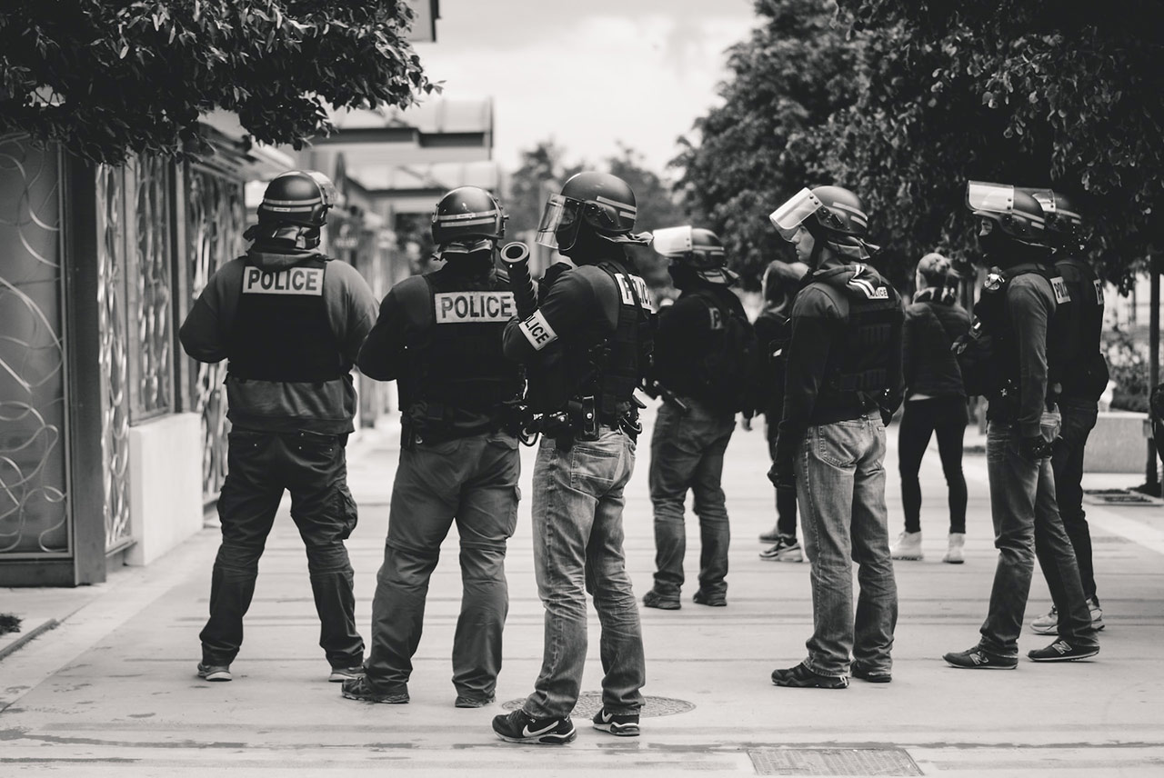 What is The Summer Uniform of The Police