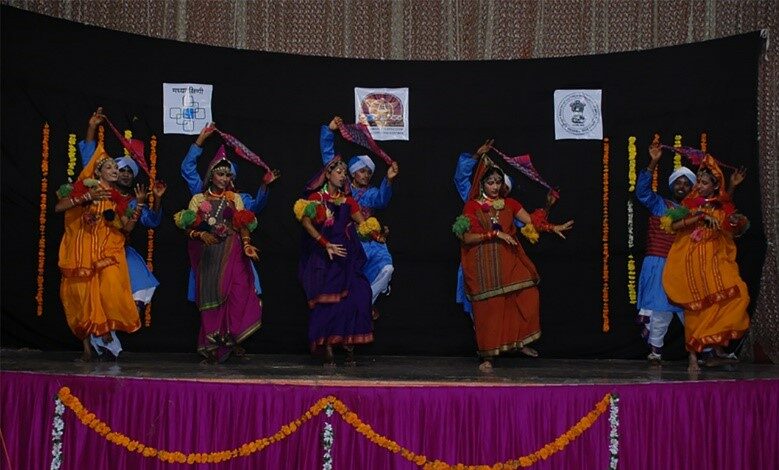 Exploring the Vibrant Folk Dance of Telangana: A Cultural Journey