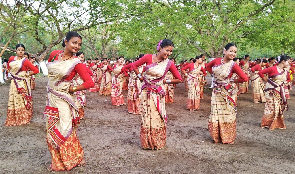 The Cultural Impact of Monsoon in India: Traditions, Arts and Architecture