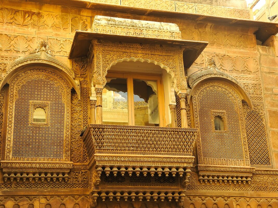 Exploring the Timeless Beauty of Traditional Houses of Rajasthan