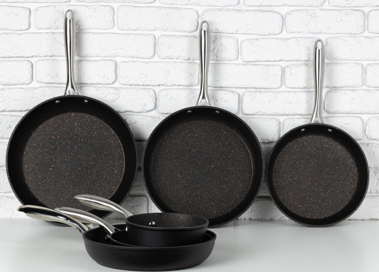 How to Clean & Maintain Non Stick Pans For Longevity